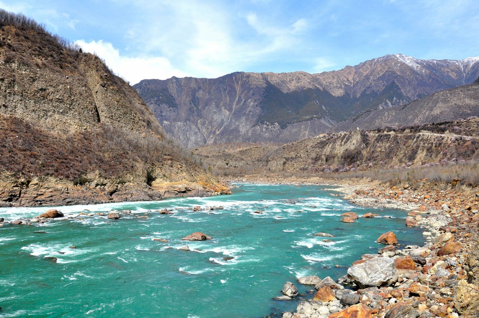 tibet-yarlung-tsangpo-canyon - Mirabile Tibet